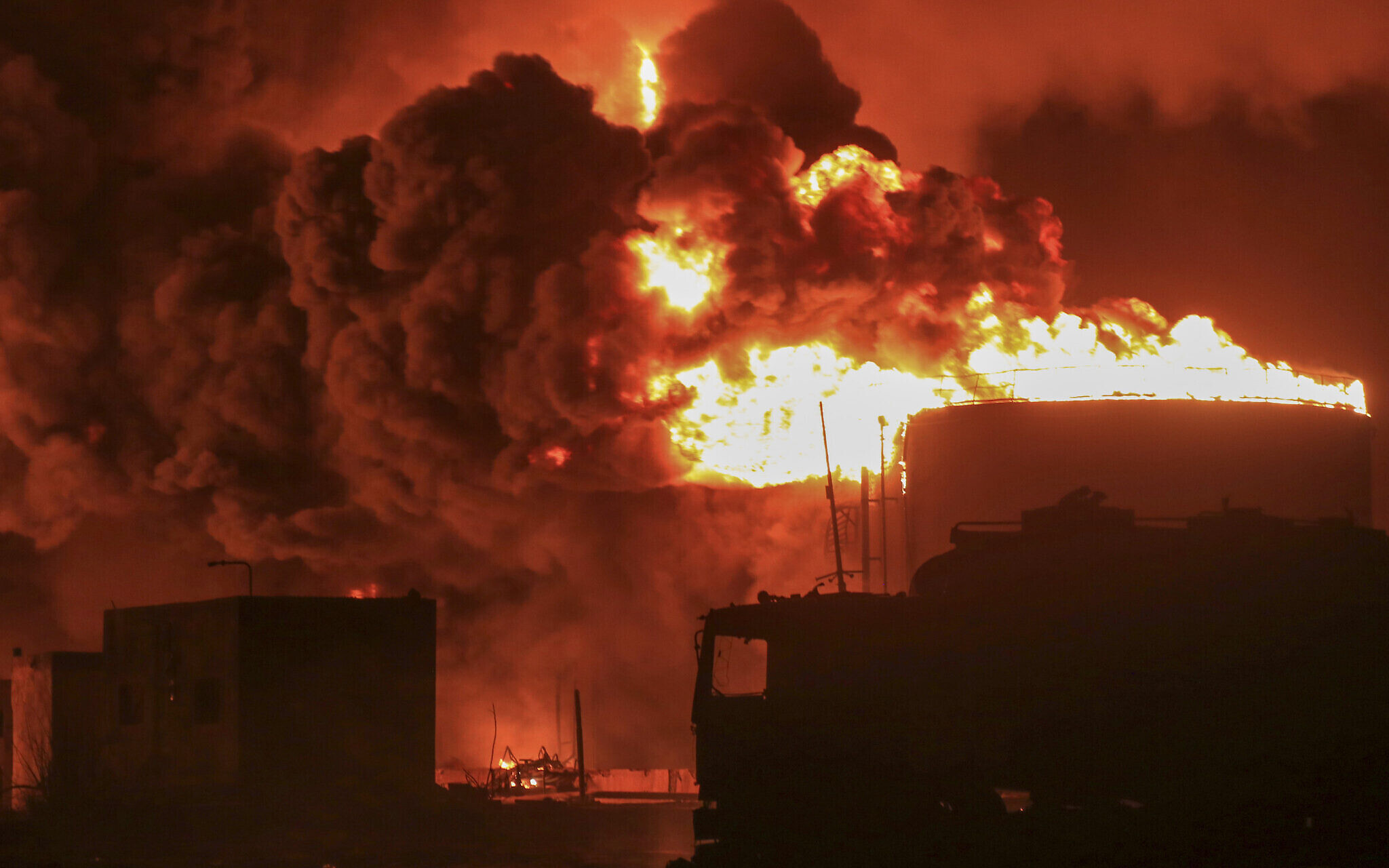 यमन और लेबनान के मिसाइल हमले से दहला इज़रायल - ISCPress